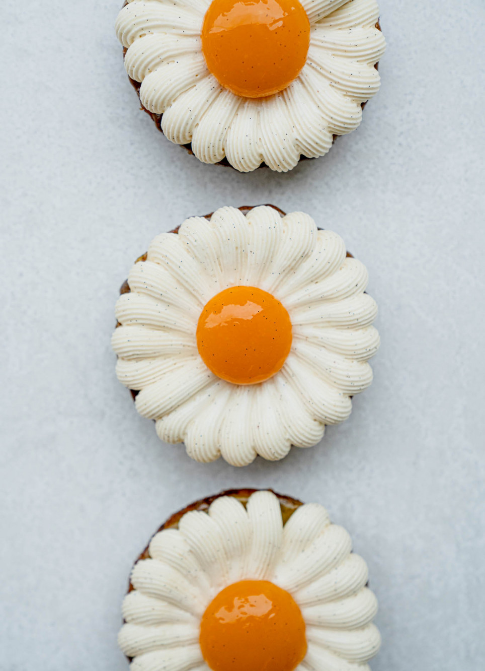 Mango Vanilla Flower