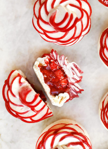 Strawberry Pavlova Flower